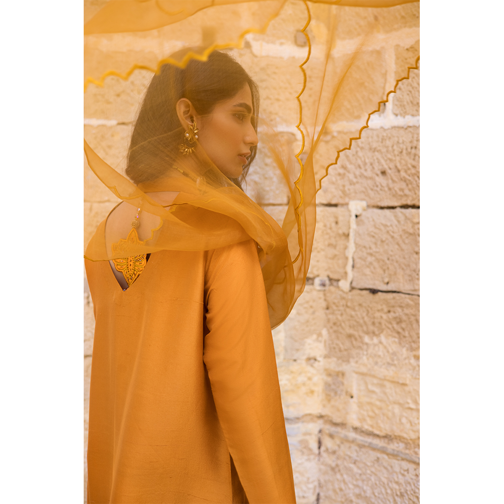 K I A R A – 07 – H2 by Huma