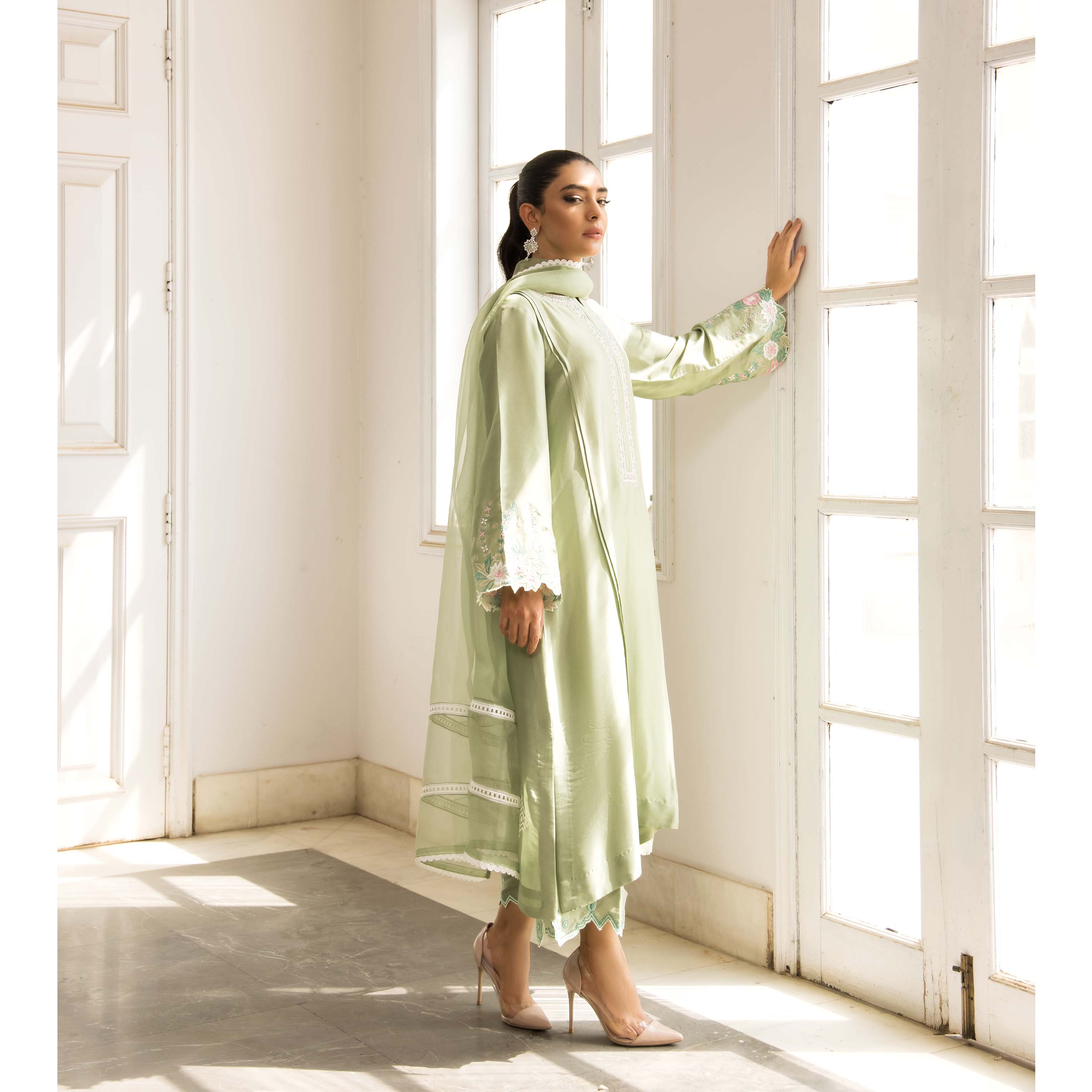 Leena-7 – H2 by Huma