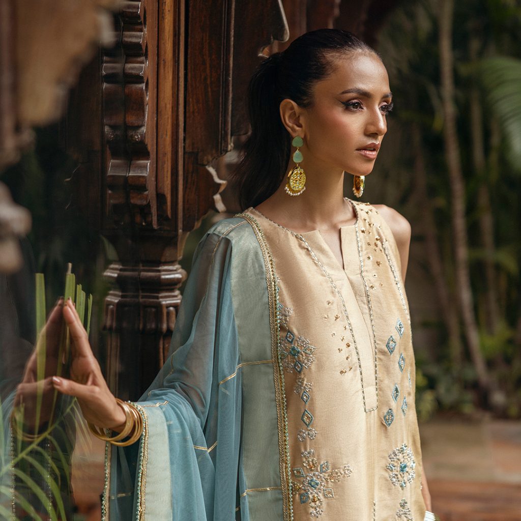 RIHAM 17 – H2 by Huma